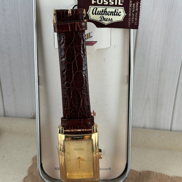Fossil | Accessories | Vintage New Old Stock Fossil Curvature Art Deco ...